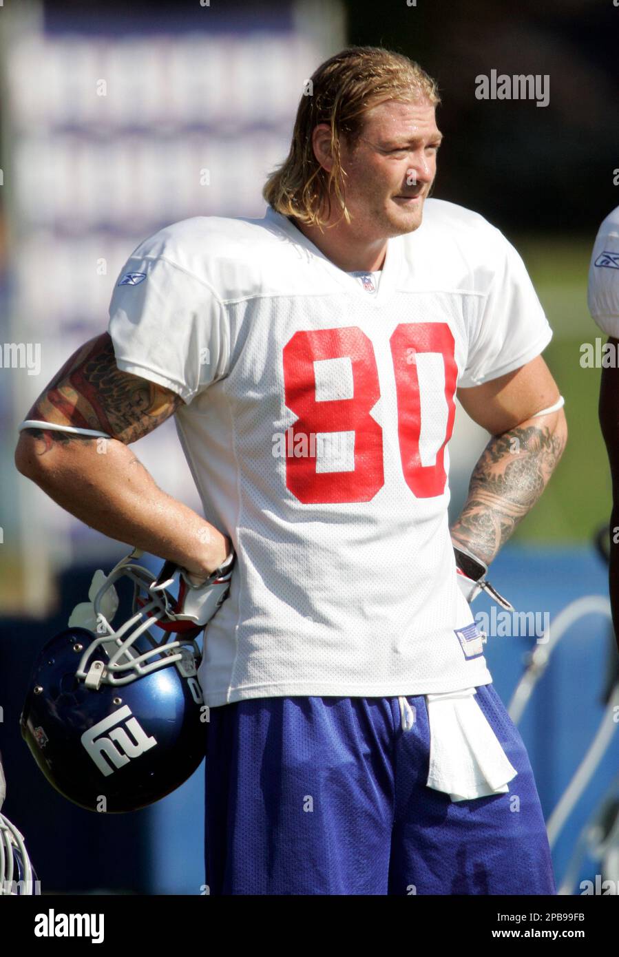 New York Giants tight end Jeremy Shockey looks on during Giants NFL ...