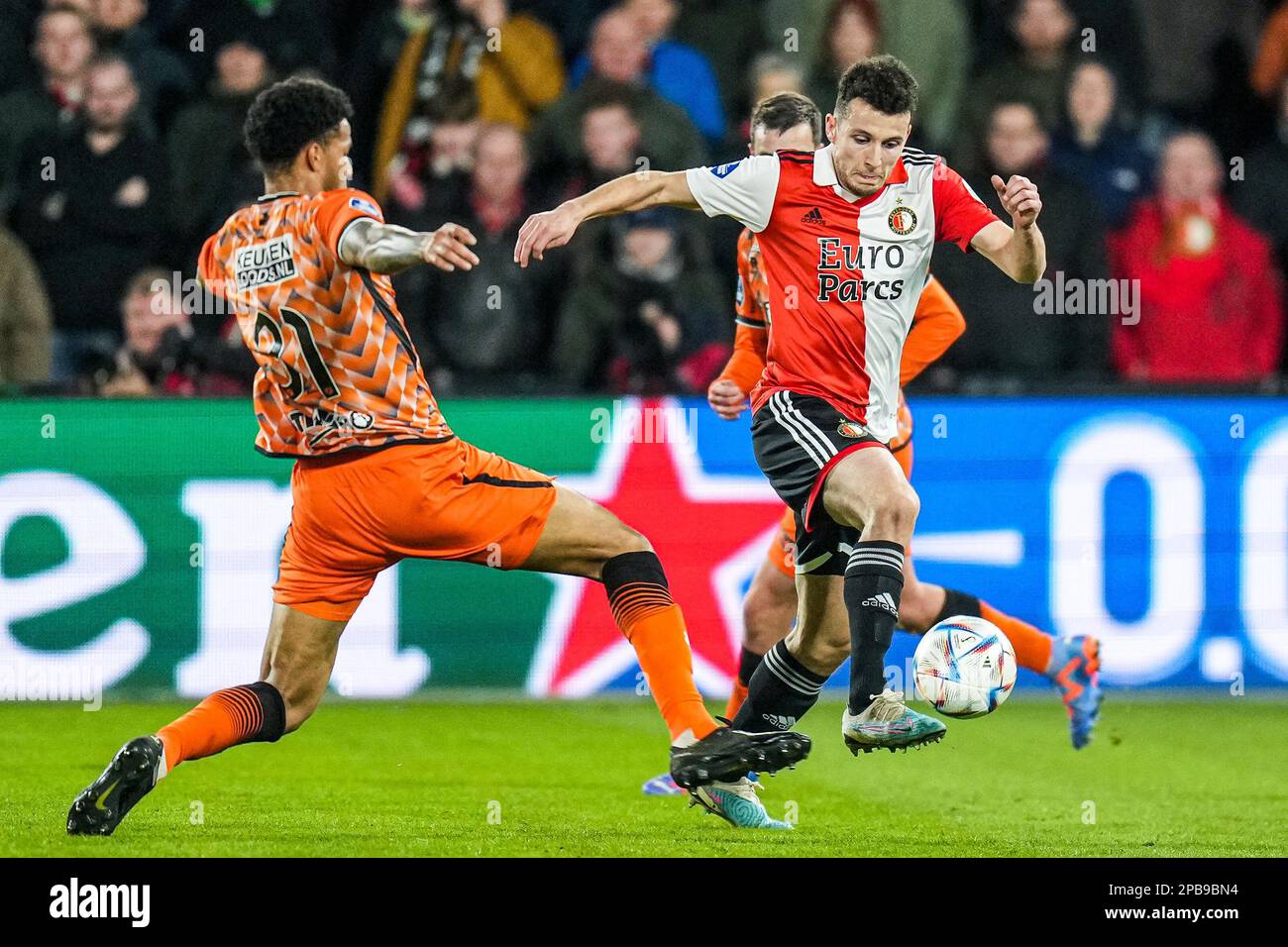Feyenoord volendam kuip hi-res stock photography and images - Alamy