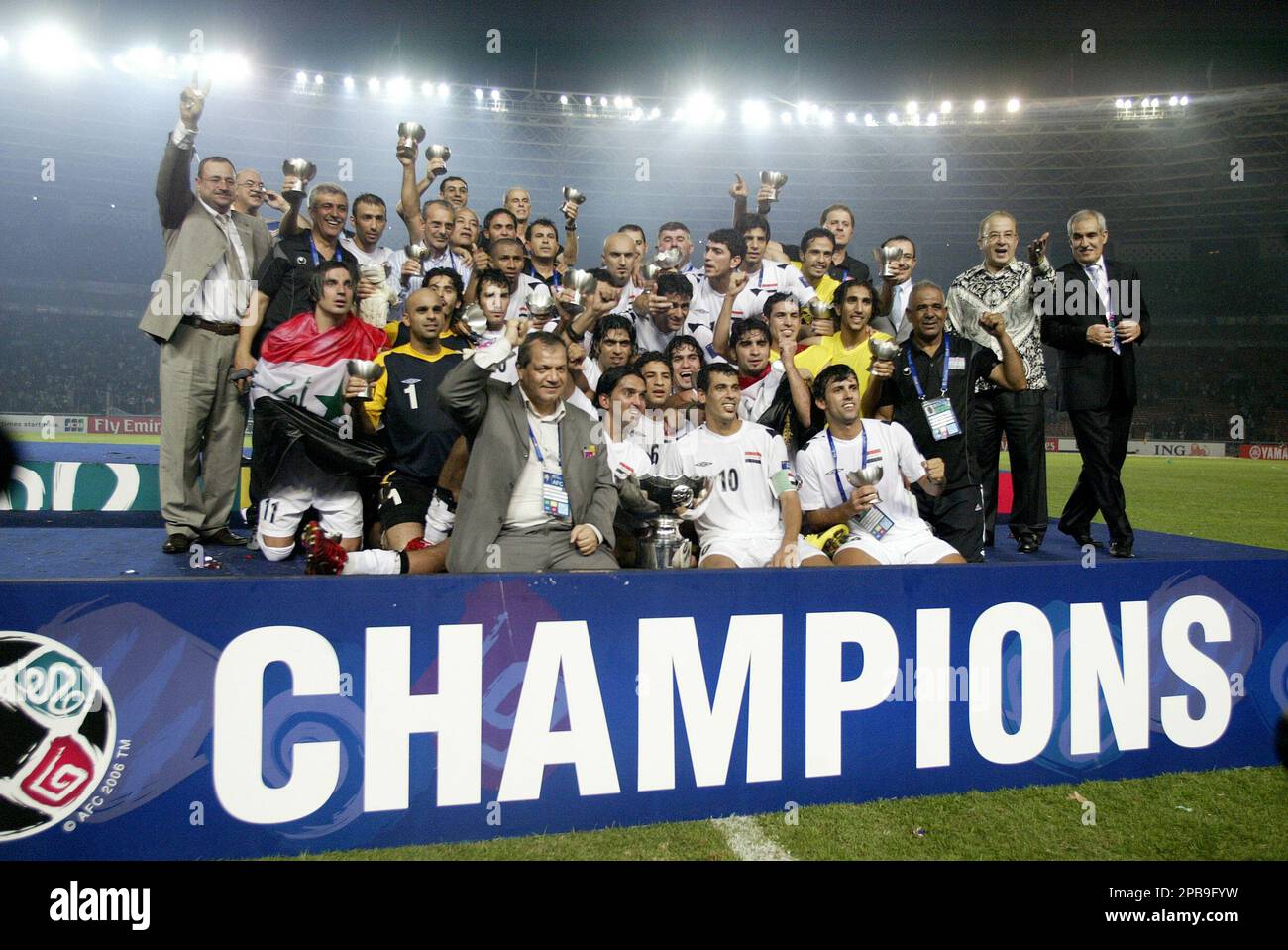 Iraqi soccer team celebrate after winning AFC Asia Cup 2007 final match ...