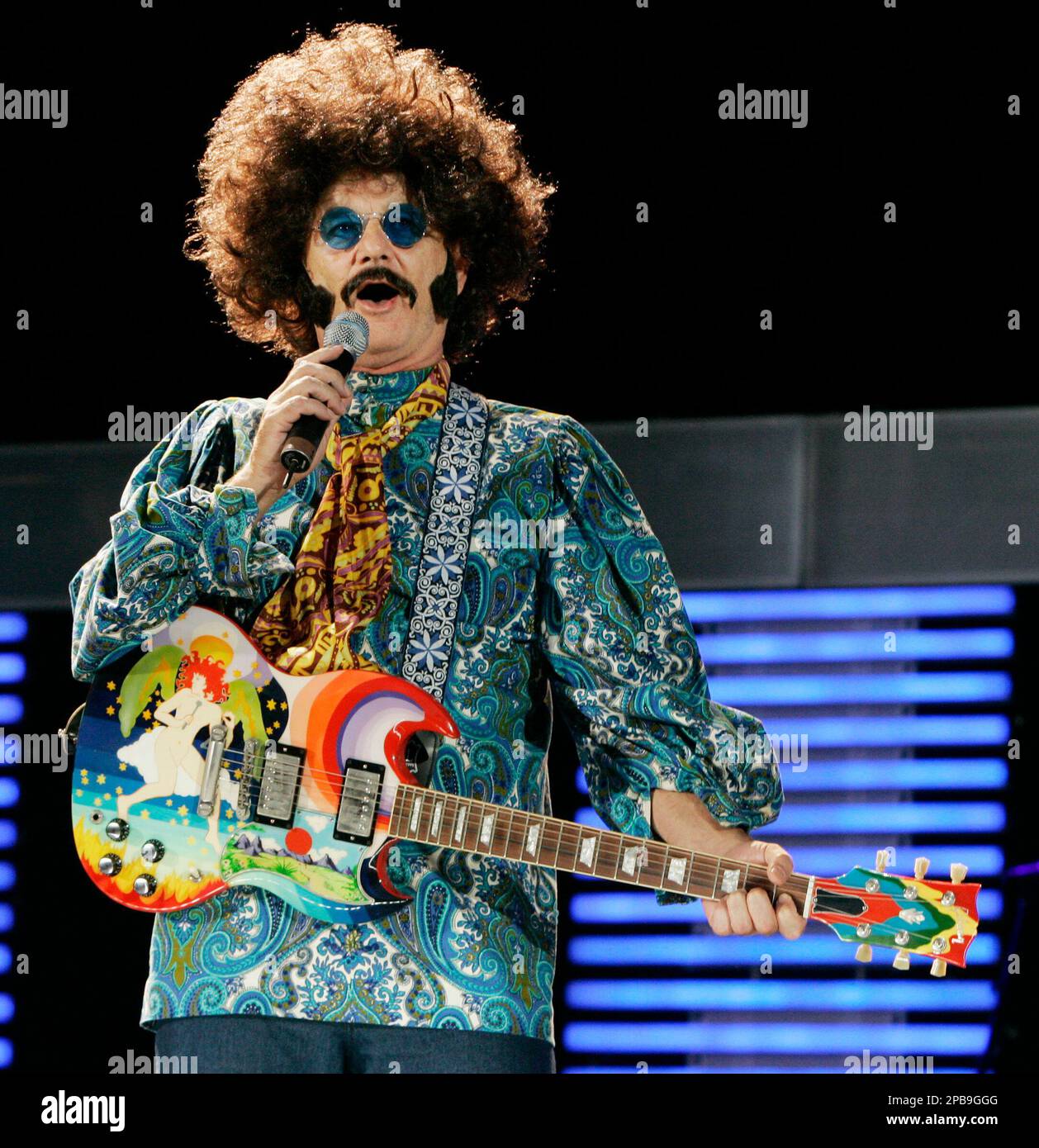 Crossroads Guitar Festival master of ceremonies actor Bill Murray ...