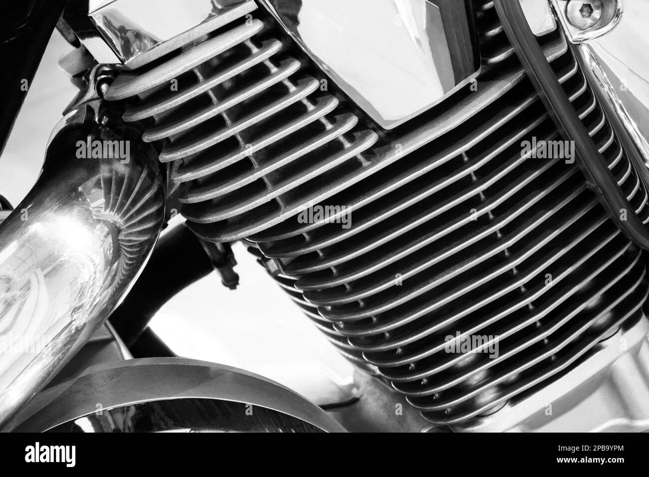 Shiny chrome motorcycle engine block Stock Photo - Alamy Shiny chrome motorcycle engine block Stock Photo - Alamy