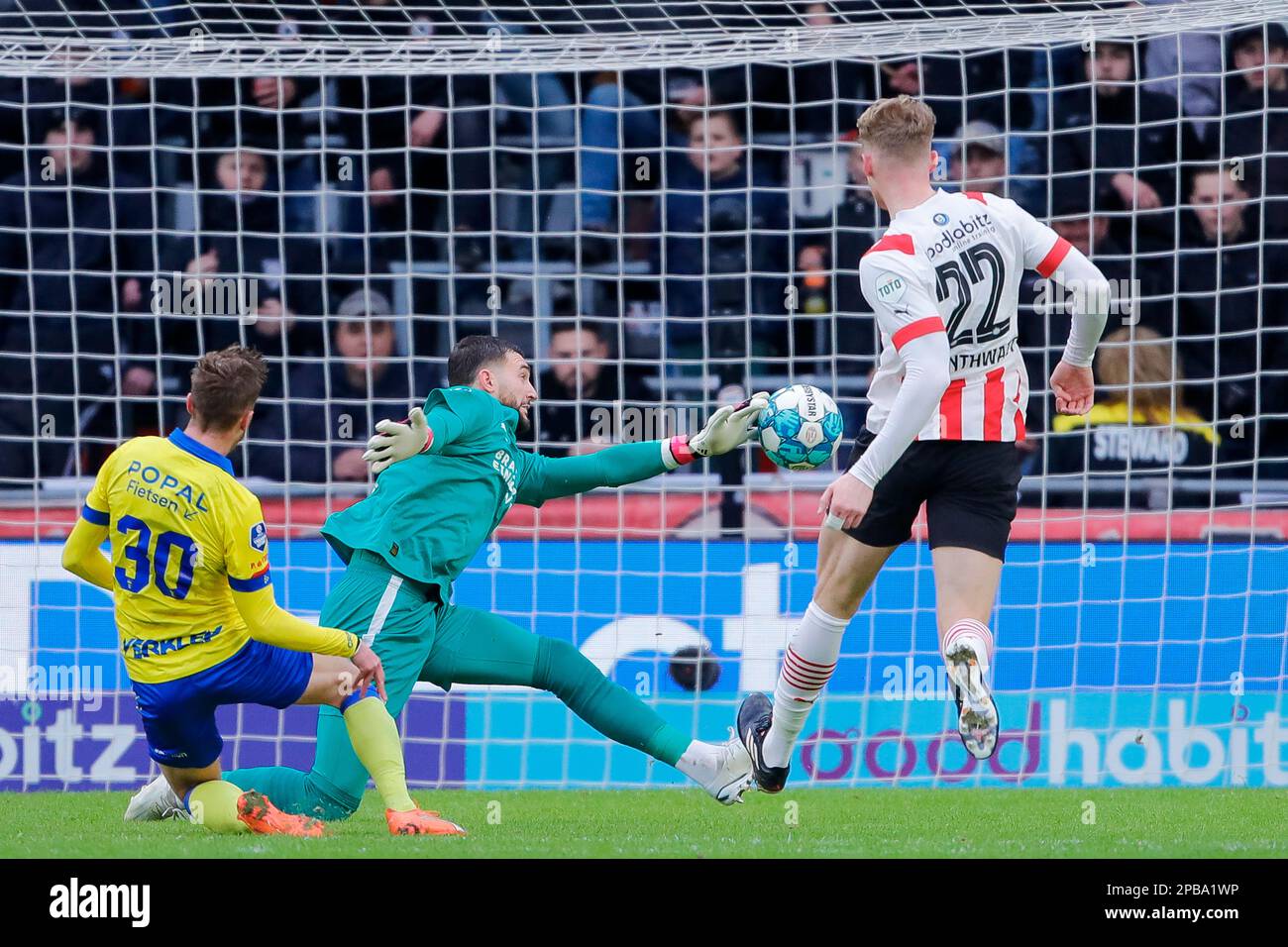 12-03-2023: Sport: PSV v Cambuur EINDHOVEN, NETHERLANDS - MARCH 12 ...
