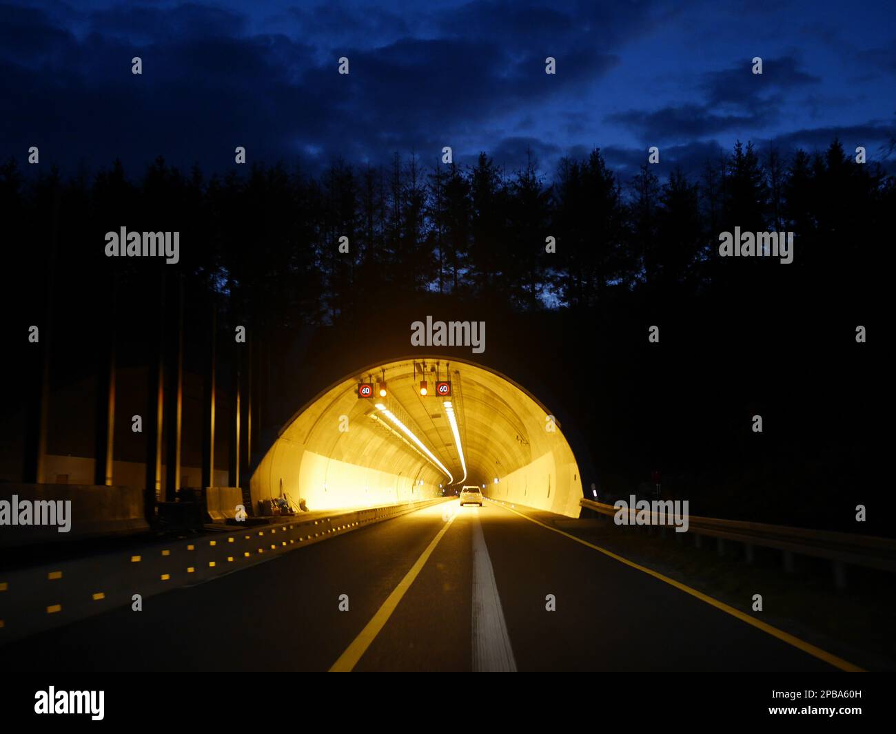 Car ride through tunnel hi-res stock photography and images - Alamy