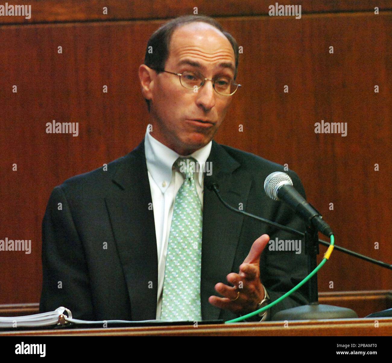 Dr. Lee Kaplan, a gastroenterologist, testifies in Suffolk Superior ...