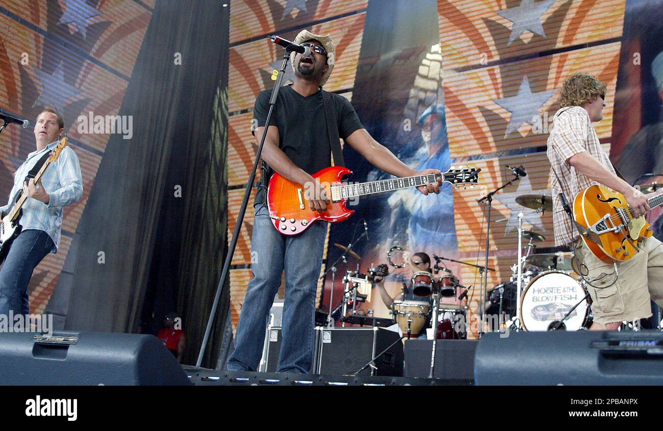 **FILE**Hootie & the Blowfish perform during the Farm Aid concert at ...