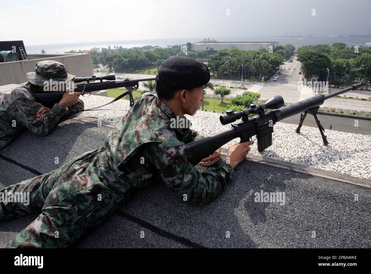 Elite Special Action Force (SAF) of the Philippine National Police scan ...