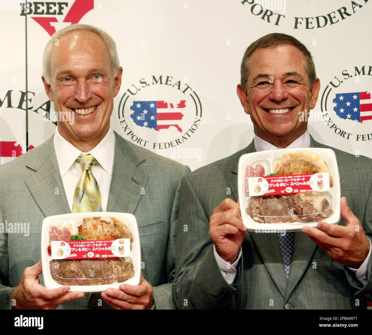 Former Major League Baseball manager Bobby Valentine, right, and U.S ...