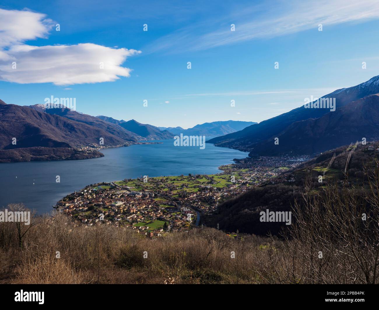 Landscape of Lake Como from the alps of Peglio Stock Photo - Alamy