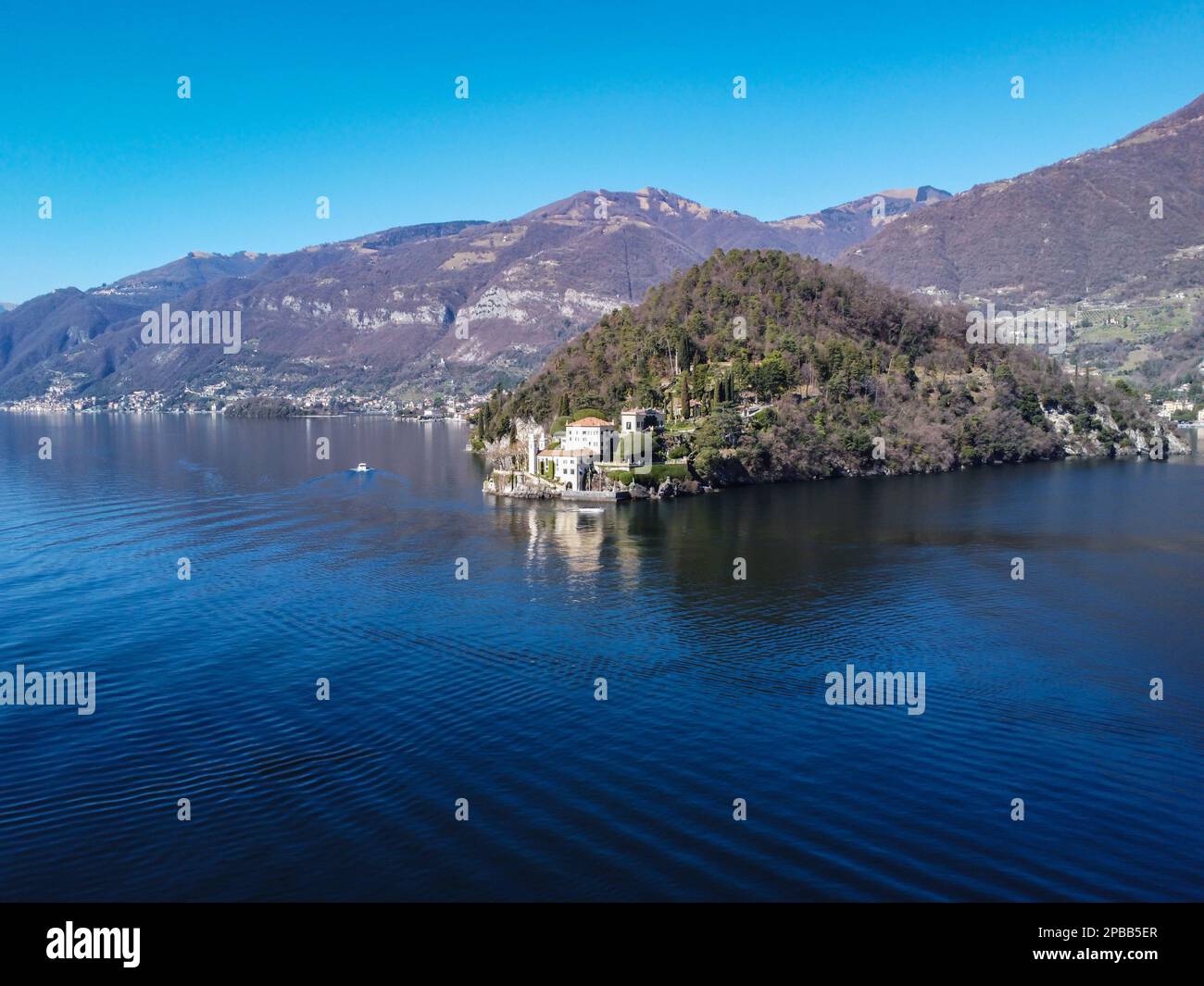 Aerial view of Villa Balbianello peninsula on Lake Como Stock Photo - Alamy
