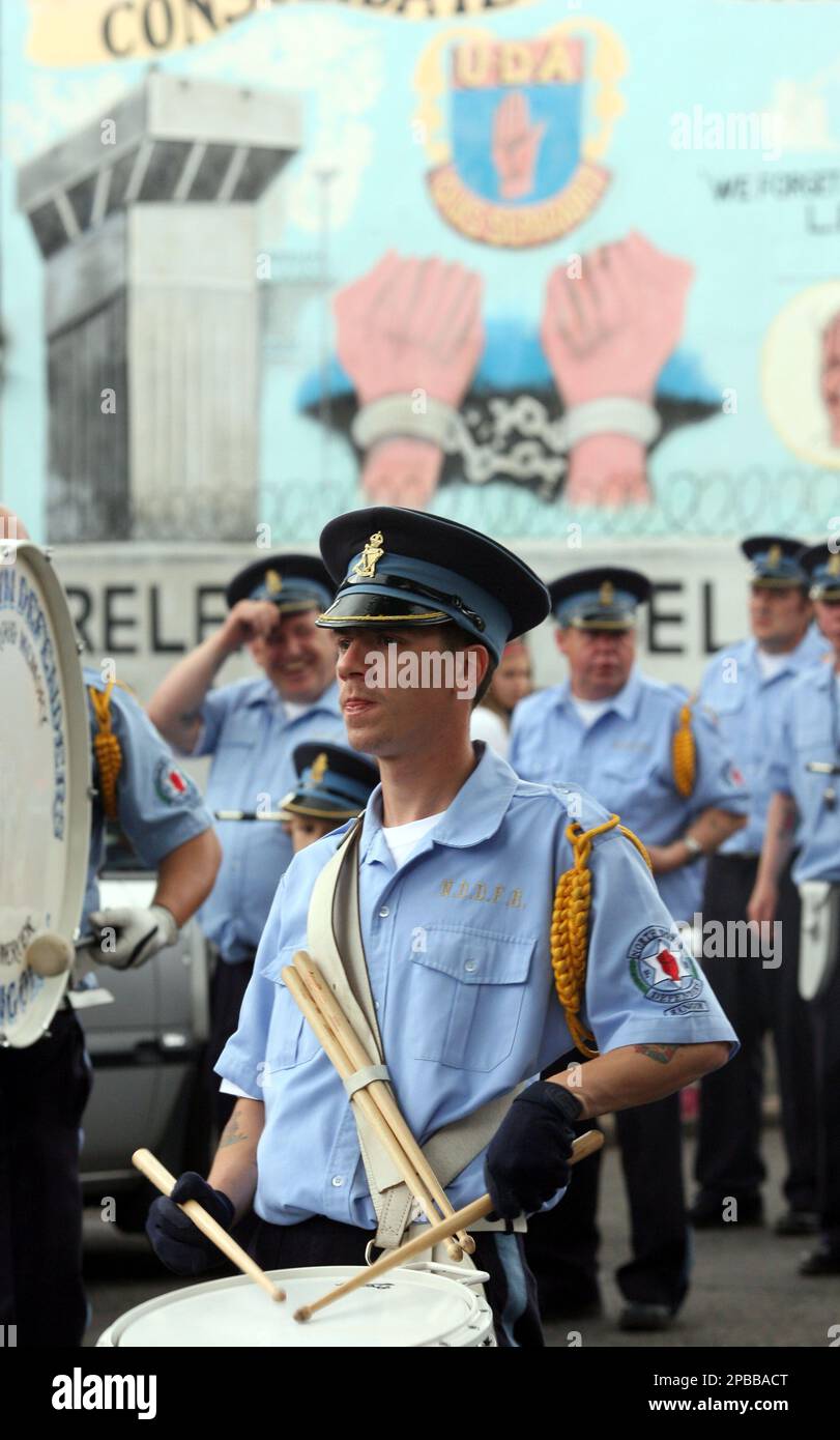Protestant bands parade through a loyalist part of east Belfast ...