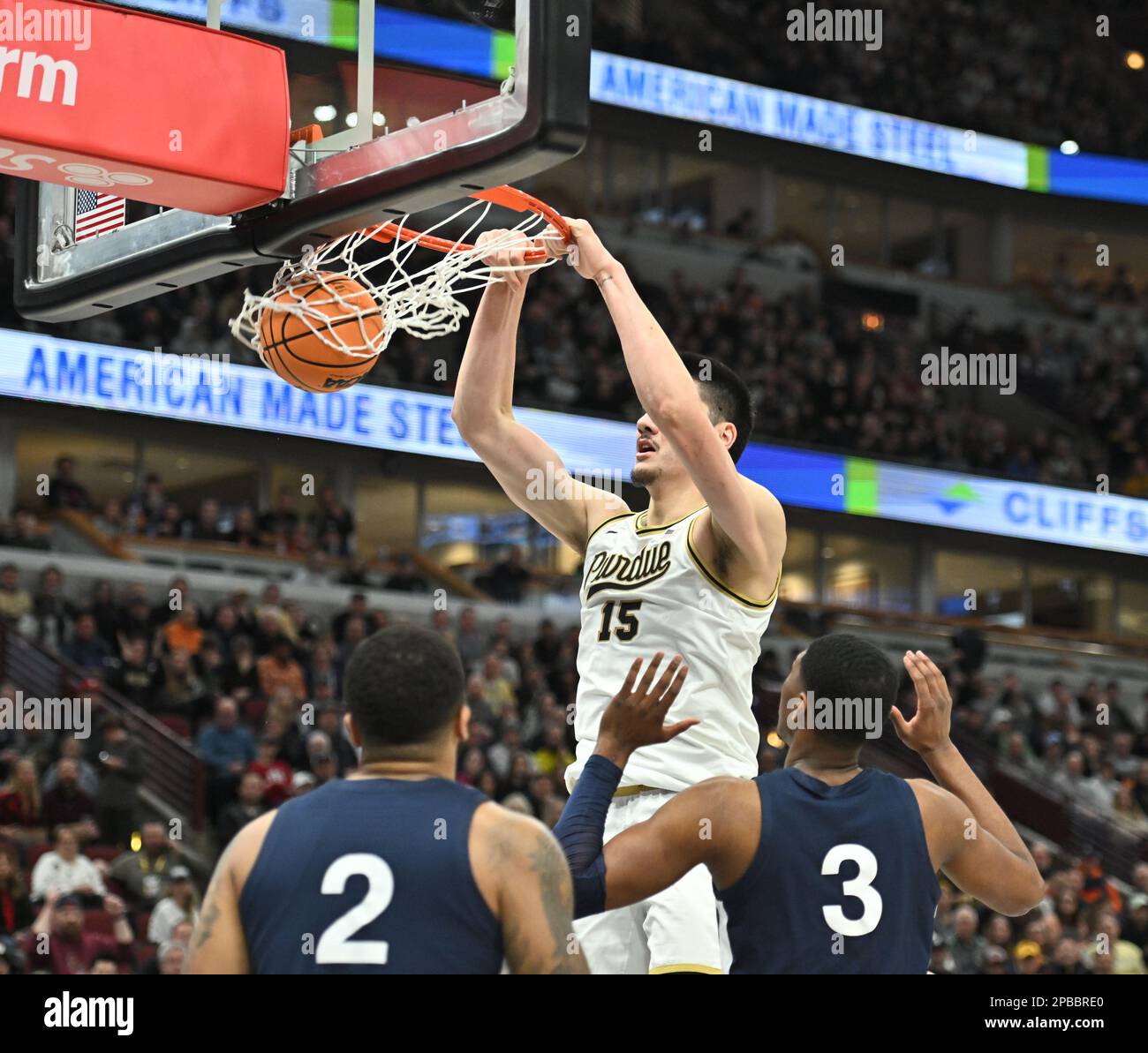 Chicago, Illinois, USA. 12th Mar, 2023. Purdue Boilermakers center Zach ...
