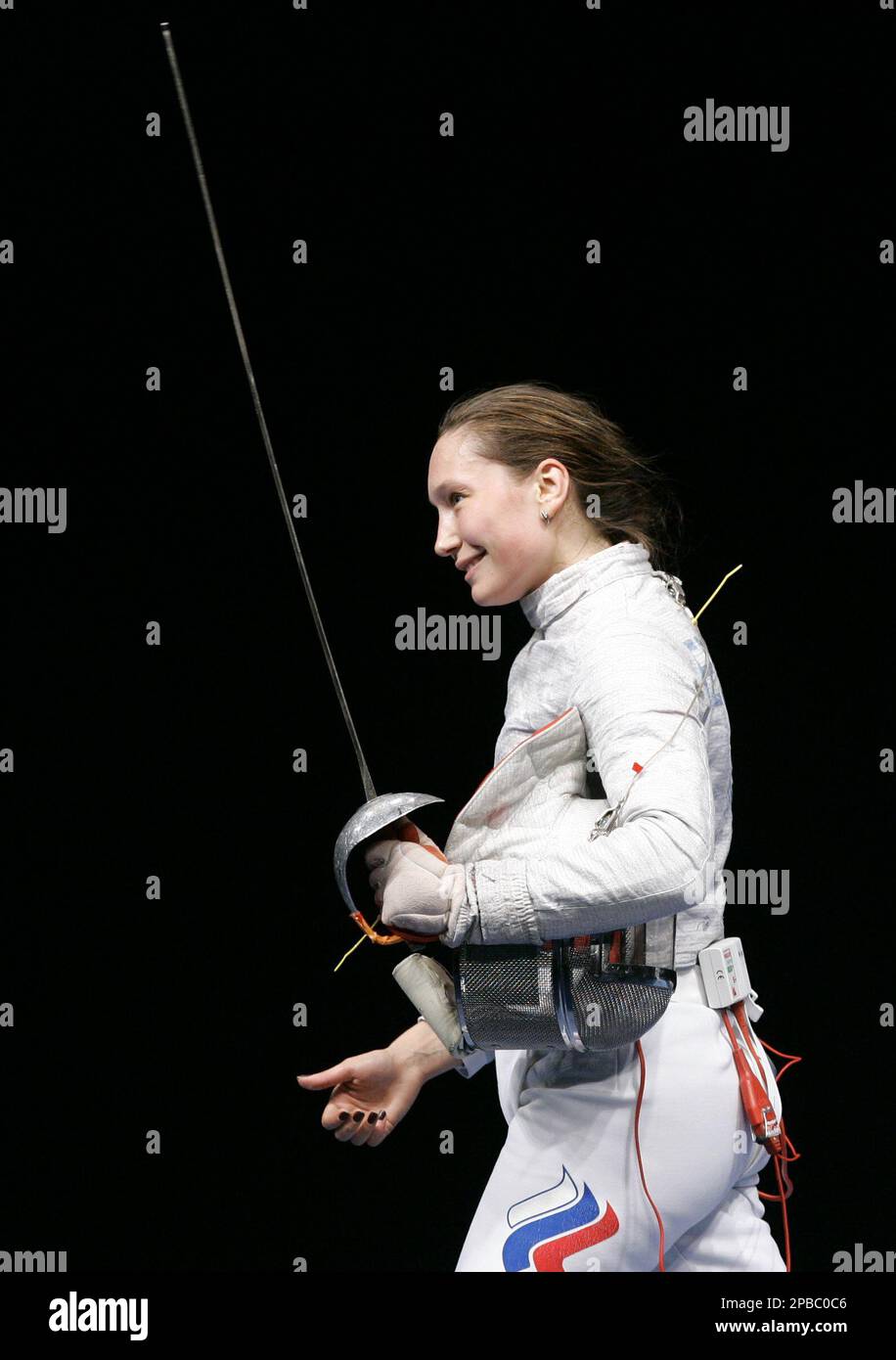 Russia's Ekaterin Fedorkina smiles as she wins gold medal at the final ...