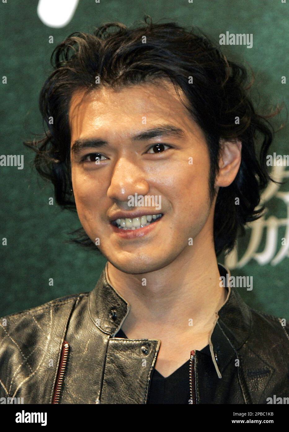 Takeshi Kaneshiro Body