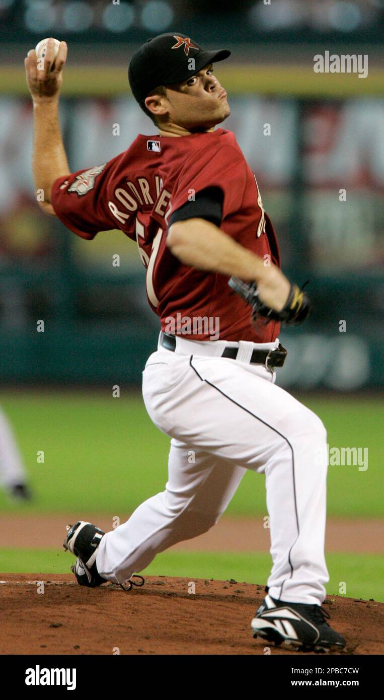 Houston Astros starter Wandy Rodriguez delivers a pitch in the first ...