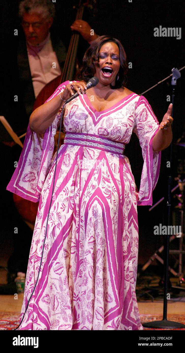 Singer Diane Reeves performs at the Nancy Wilson, Swingin' 70th ...