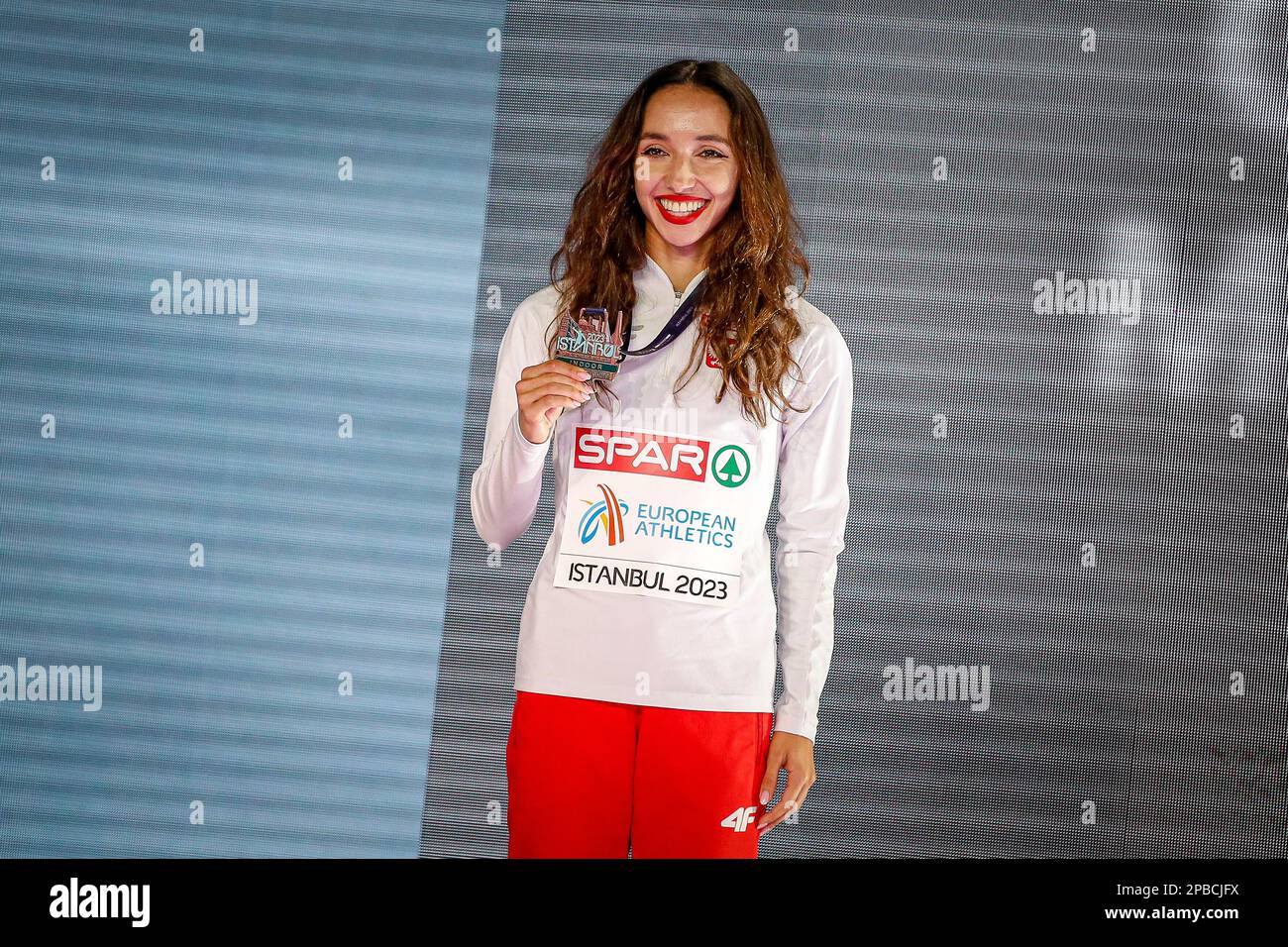ISTANBUL, TURKEY - MARCH 04: Sofia Ennaoui of Poland celebrates during ...