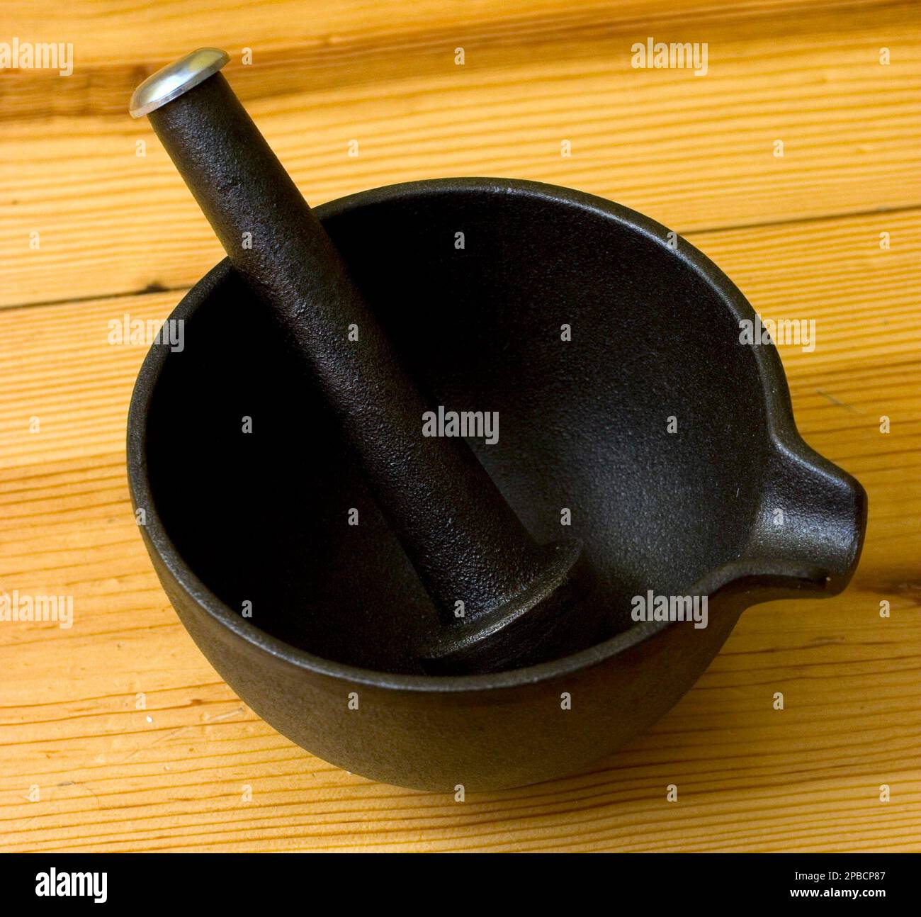 ** FOR USE WITH AP LIFESTYLES ** A mortar and pestle from Typhoon ...