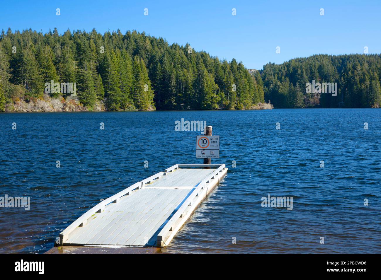 Eel Lake, William Tugman State Park, Oregon Stock Photo - Alamy