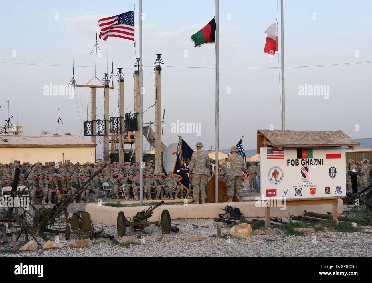 US soldiers gather for a memorial ceremony in honor of Sgt. Dustin ...