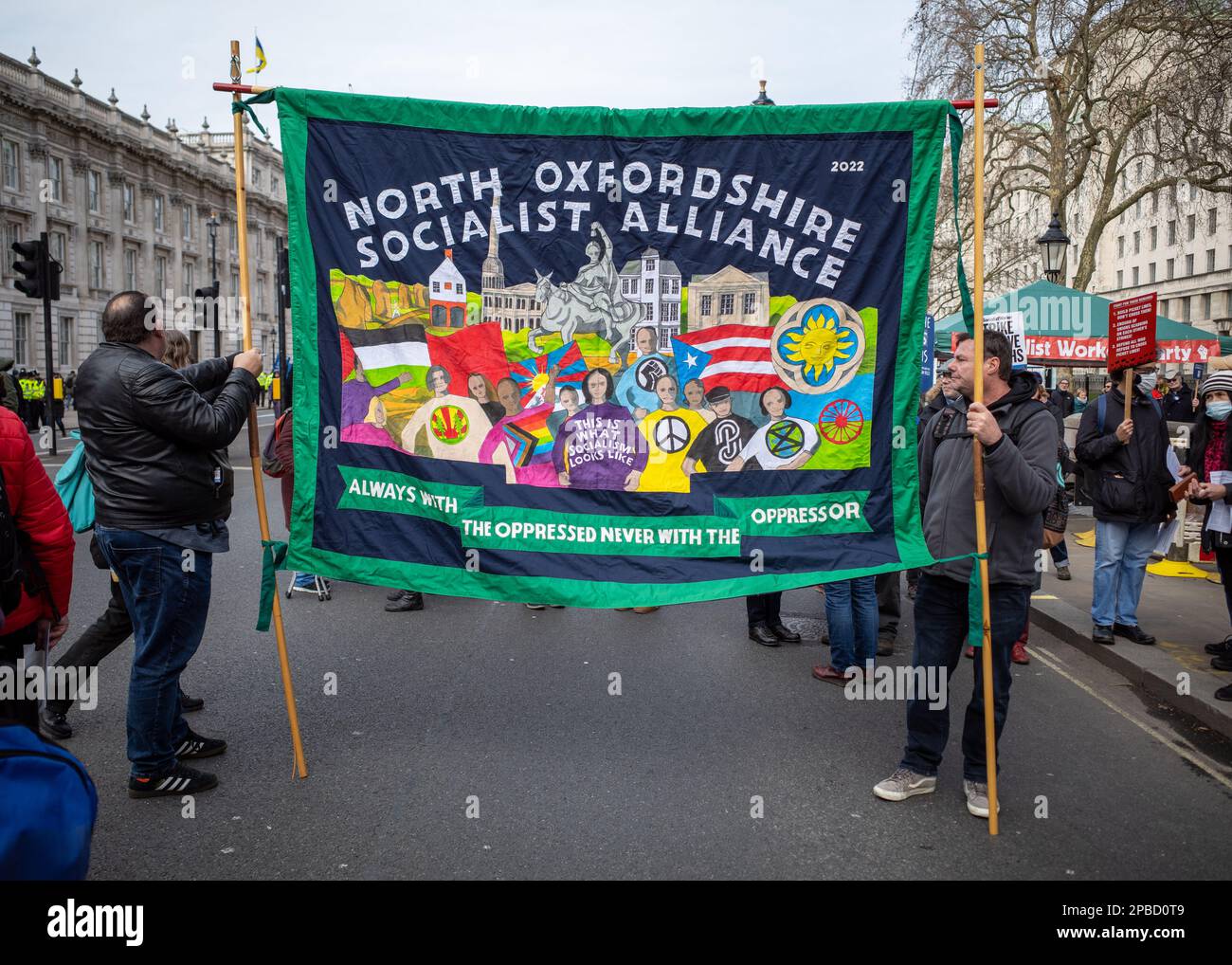 Large Protest Banner for 'North Oxfordshire Socialist Alliance' at NHS ...