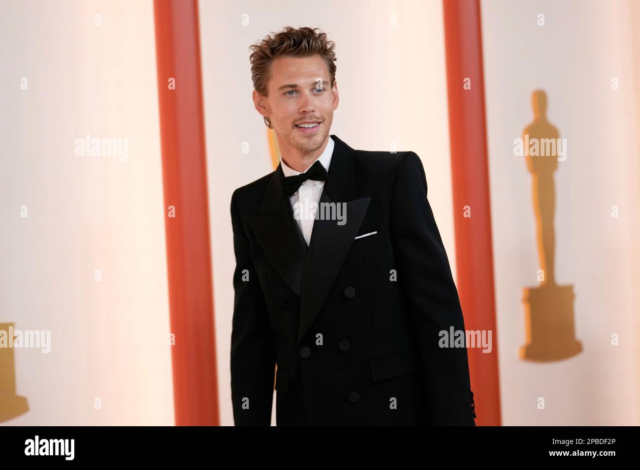 Austin Butler arrives at the Oscars on Sunday, March 12, 2023, at the ...
