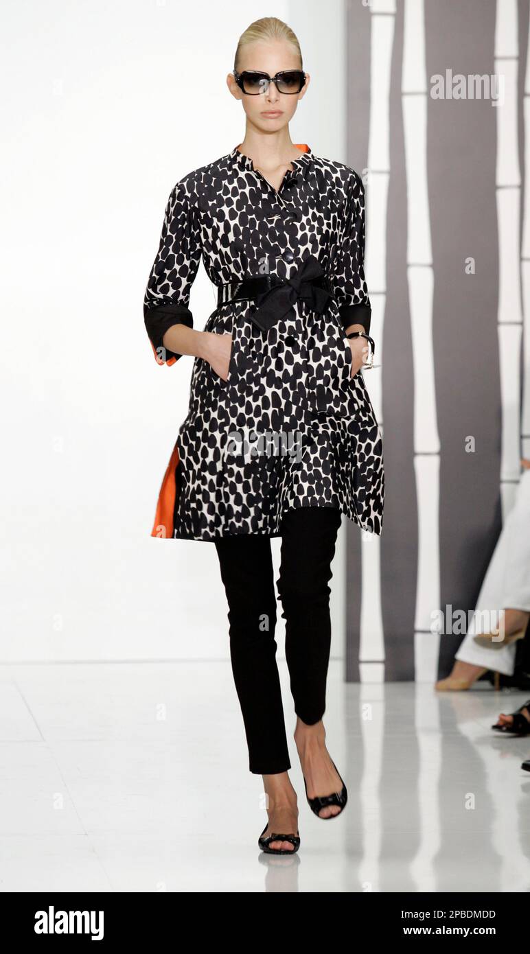 A model wears one of the designs in the 2008 Gucci resort collection by ...