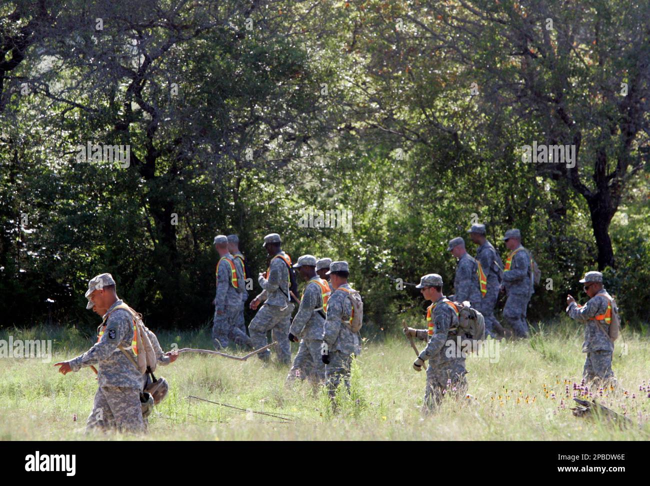 U.S. Army soldiers assist in the search and rescue efforts for missing ...