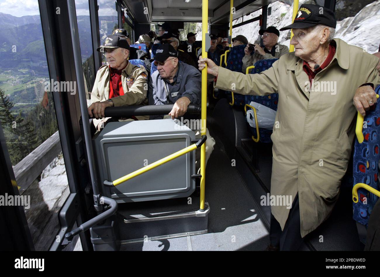 ** ADVANCE FOR THURSDAY, JUNE 14 ** U.S. WWII veteran Jim Beam, right ...