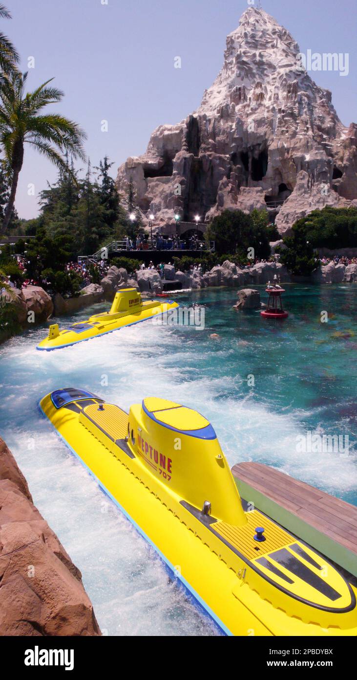 Finding Nemo Submarine Voyage Bestand:Finding Nemo Submarine Voyage