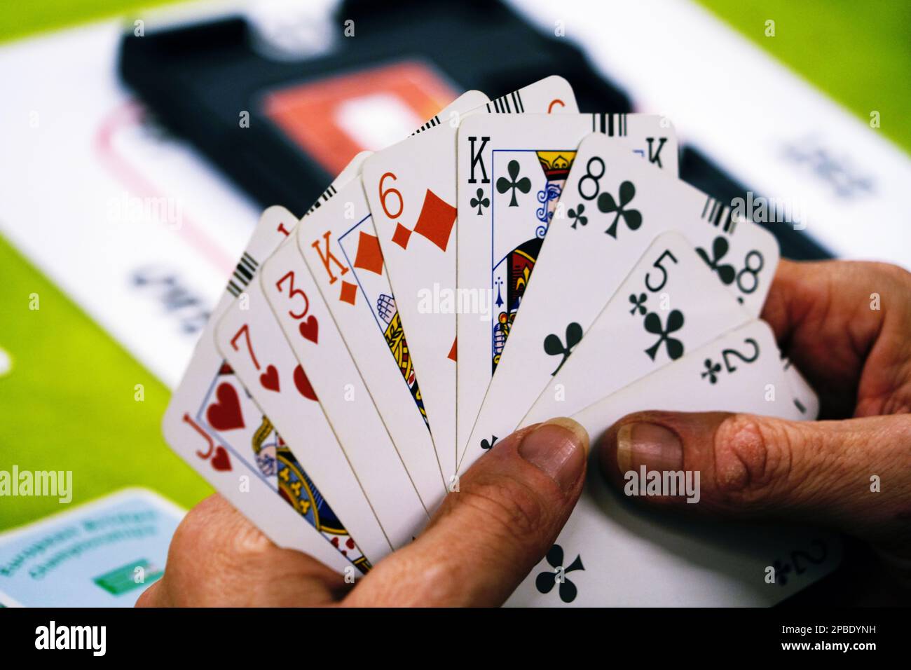 Bridge hand card hi-res stock photography and images - Alamy