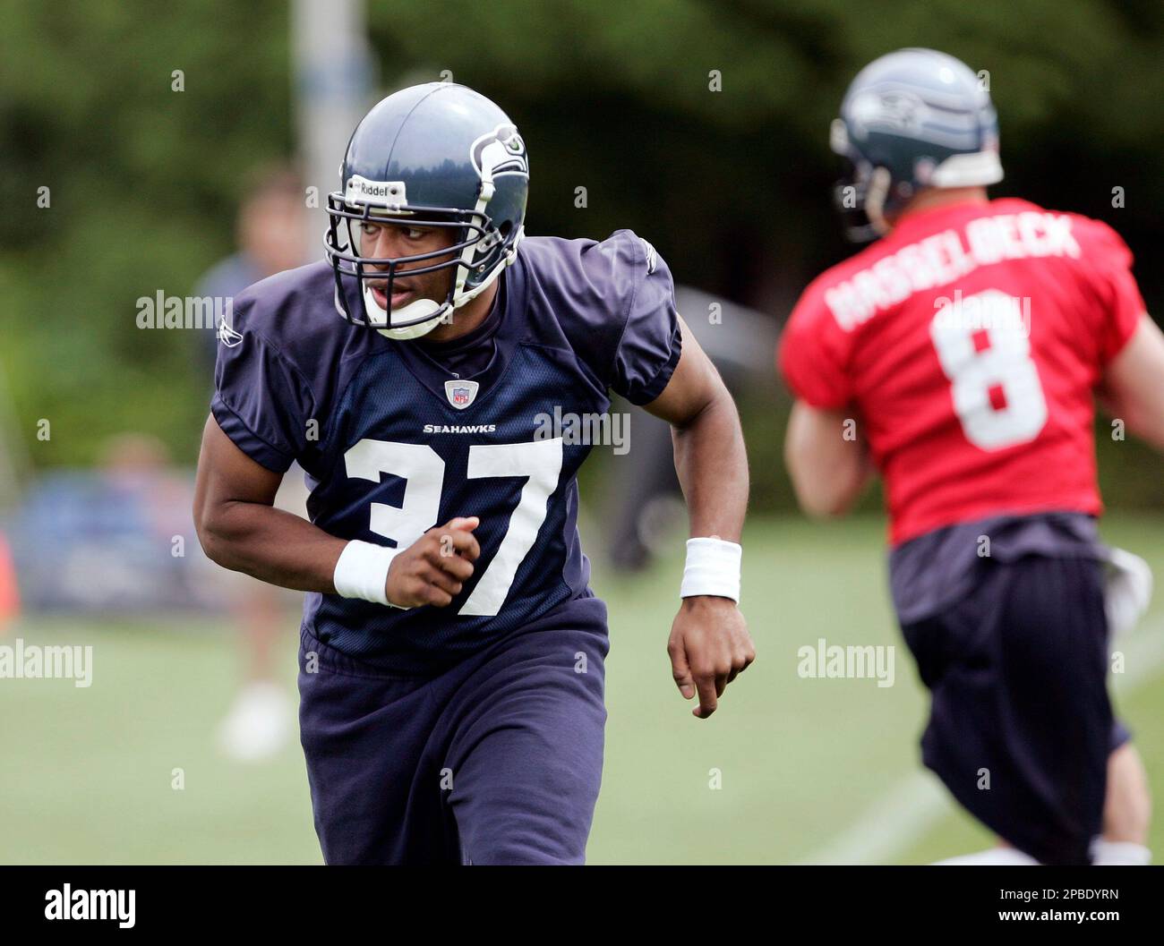 Seattle Seahawks running back Shaun Alexander (37) runs through a drill ...