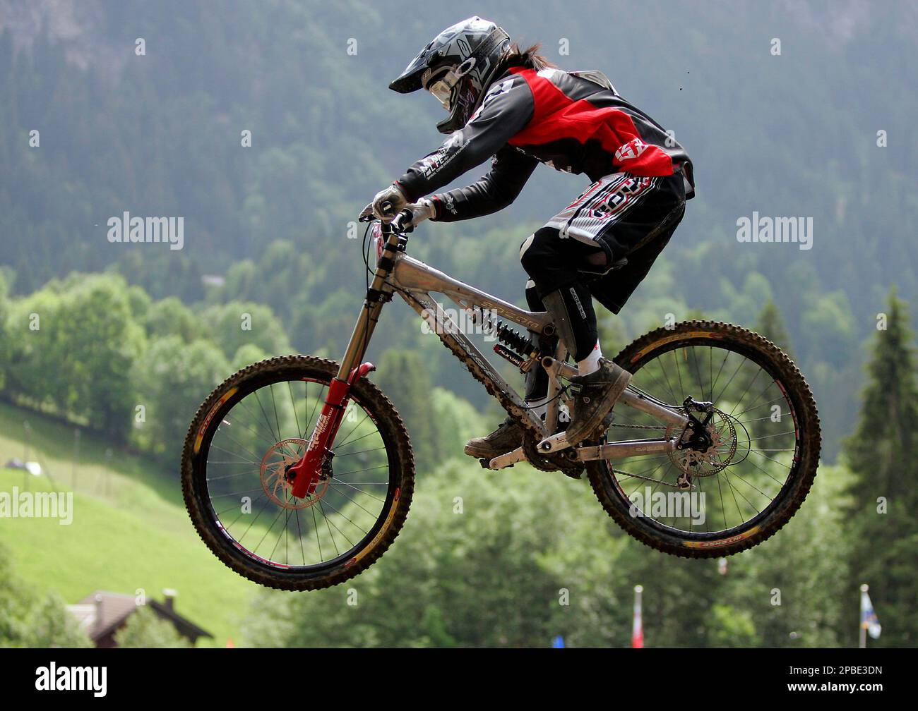 Japanese rider Mio Suemasa competes in the women's semifinals of UCI ...