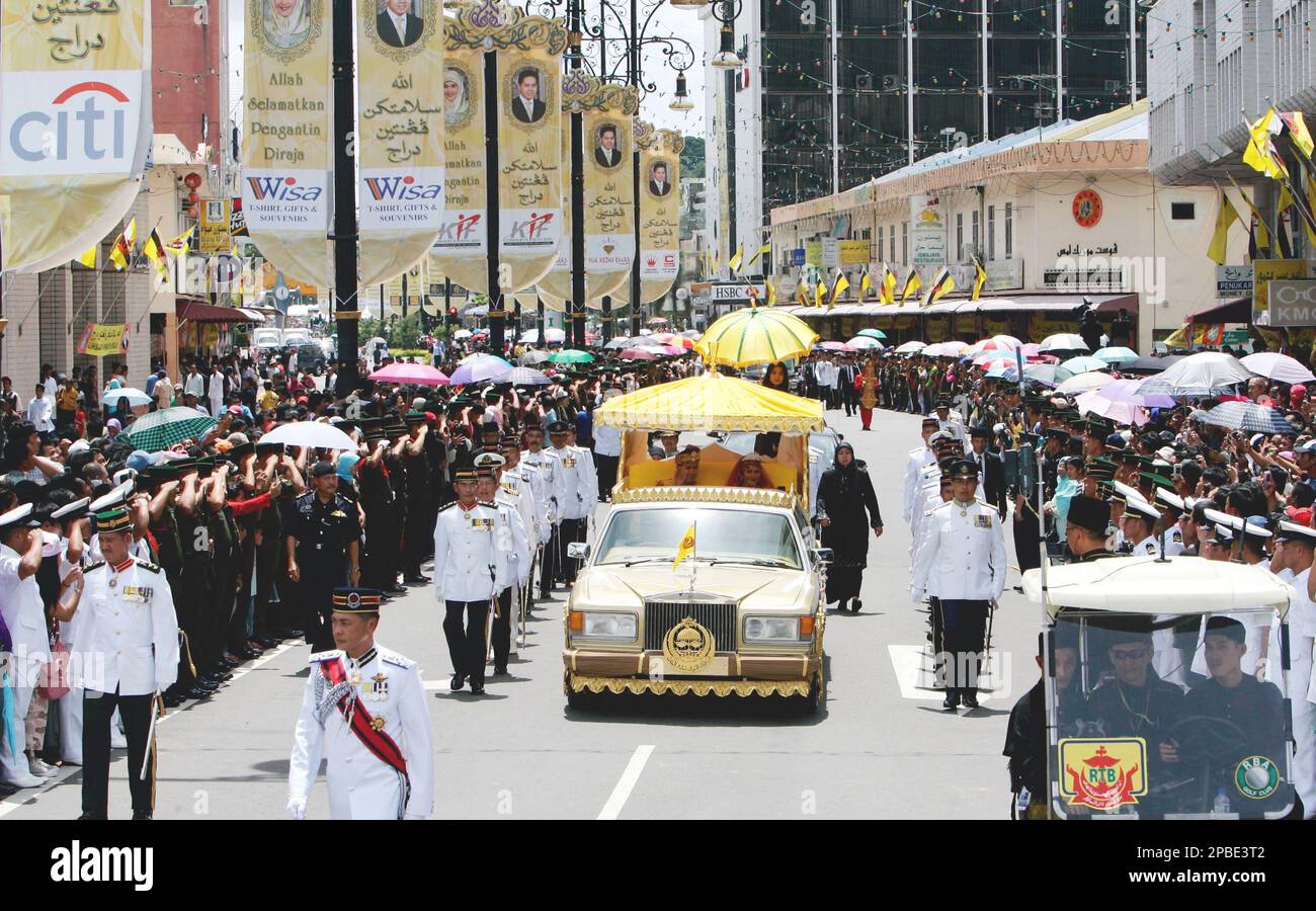 Brunei's newly-wed royal couple, Khairul Khalil and Princess Majeedah ...
