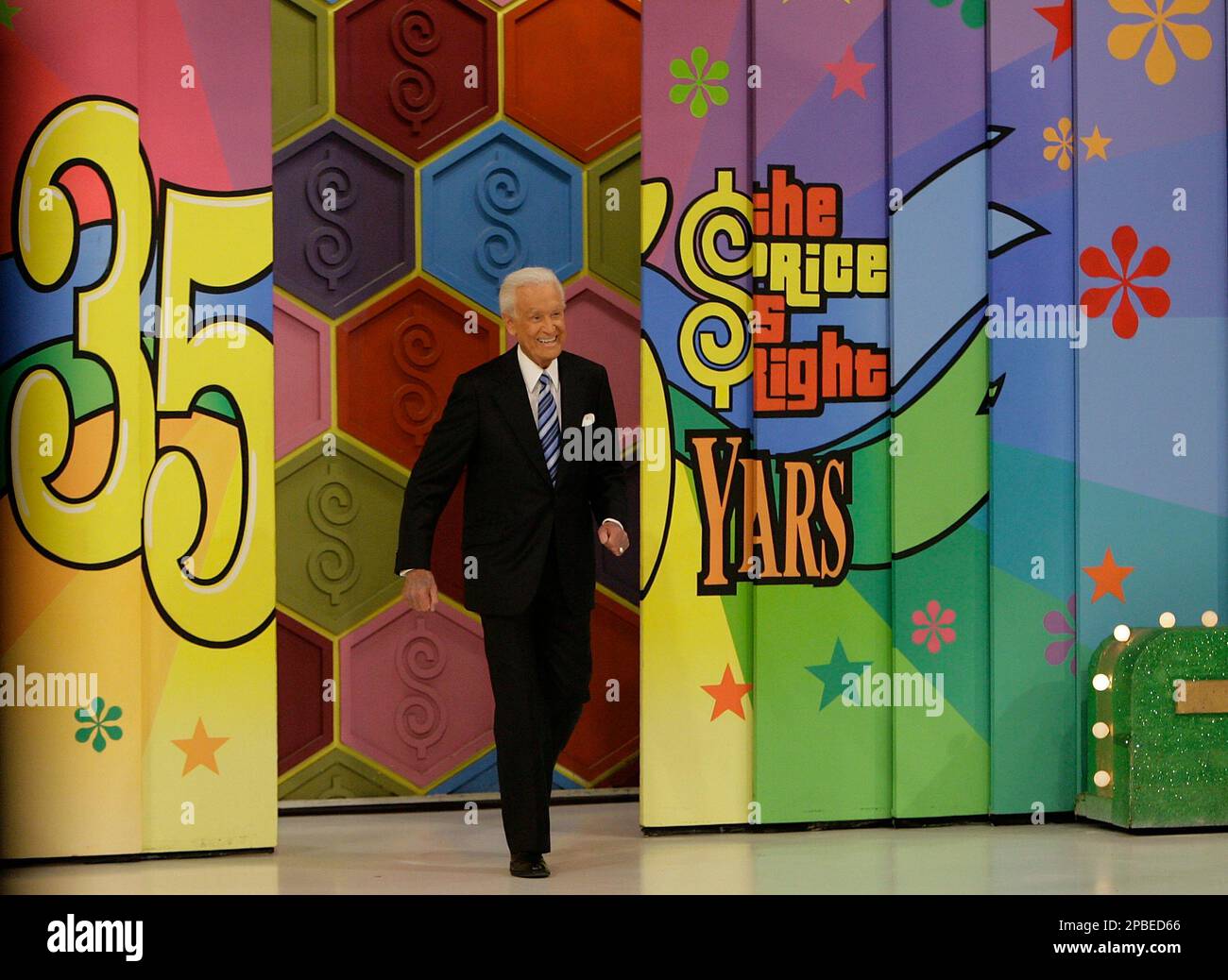 Legendary game show host Bob Barker, 83, enters the stage for the last ...