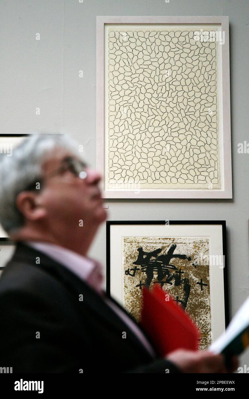 A relief print created by rubber bands, top, by U.S. New York artist ...