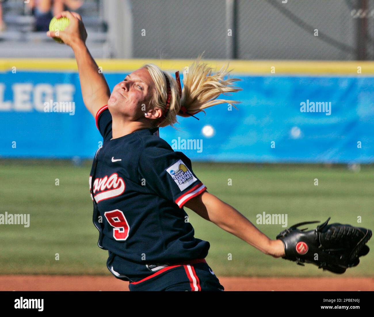 Taryne Mowatt Pitching