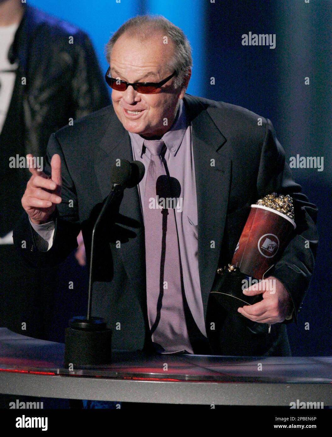 Jack Nicholson accepts the award for best villain for his role in “The ...