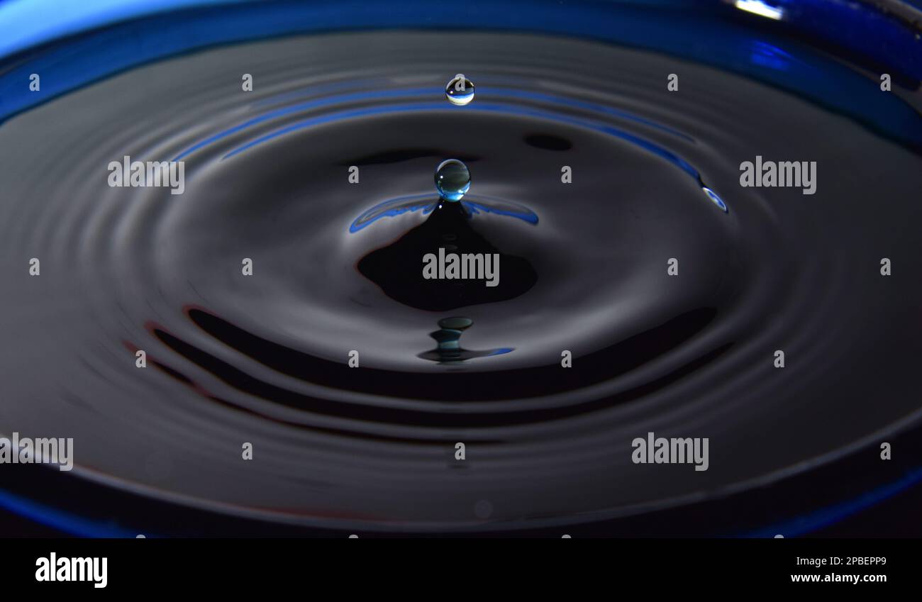 Water Drop Photography, blue Stock Photo - Alamy