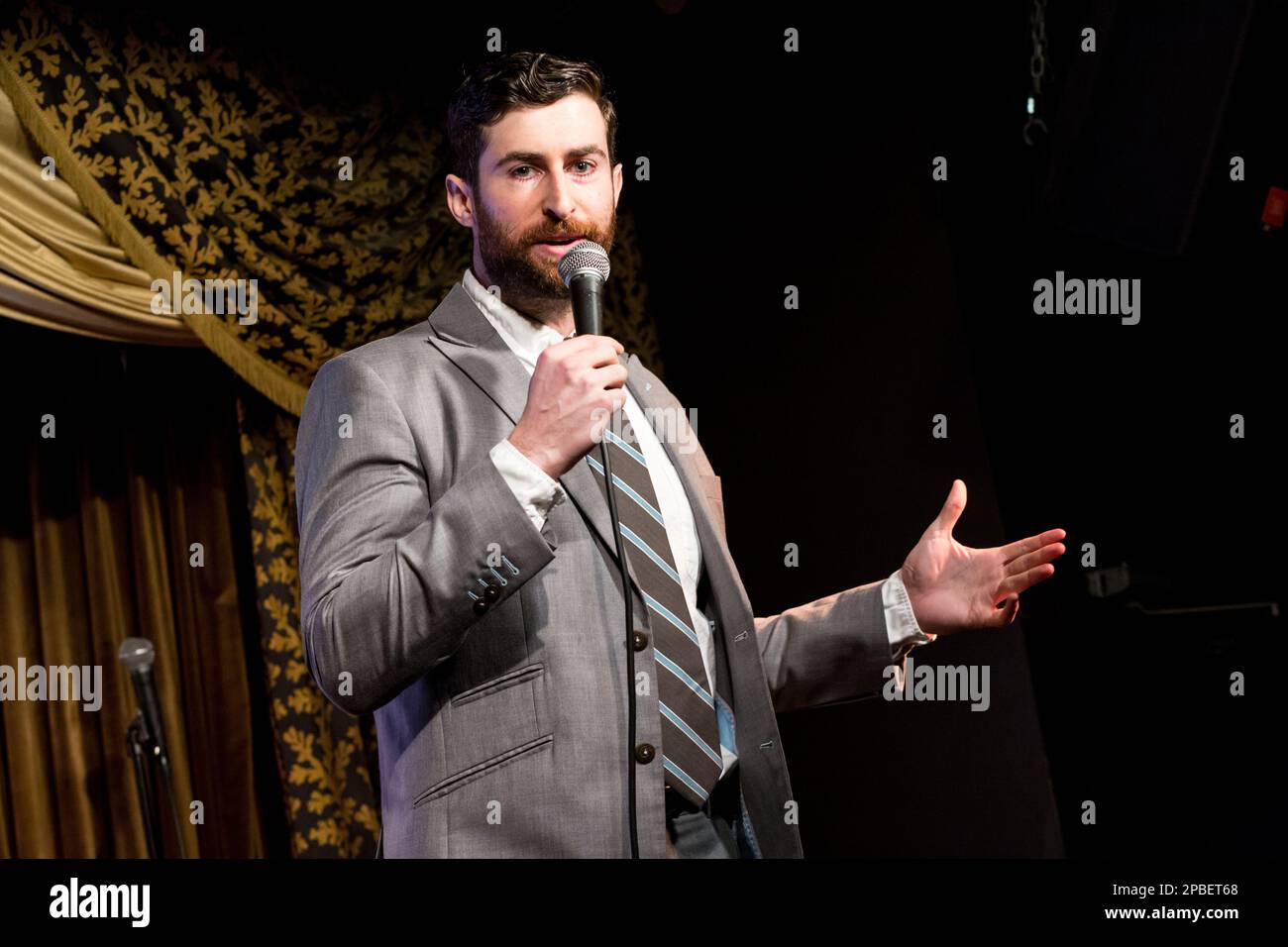 Scott Rogowsky Running LaLa Late Stock Photo - Alamy