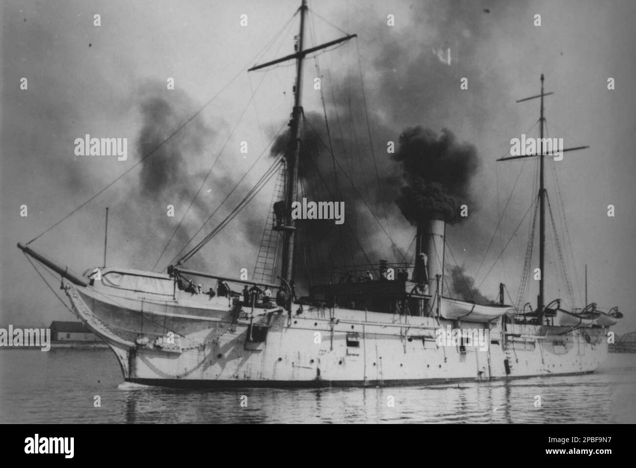 Uss essex hi-res stock photography and images - Alamy