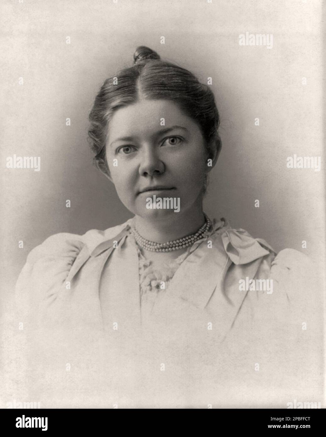 1900 ca , USA : The american composer and pianist AMY MARCY CHENEY ...