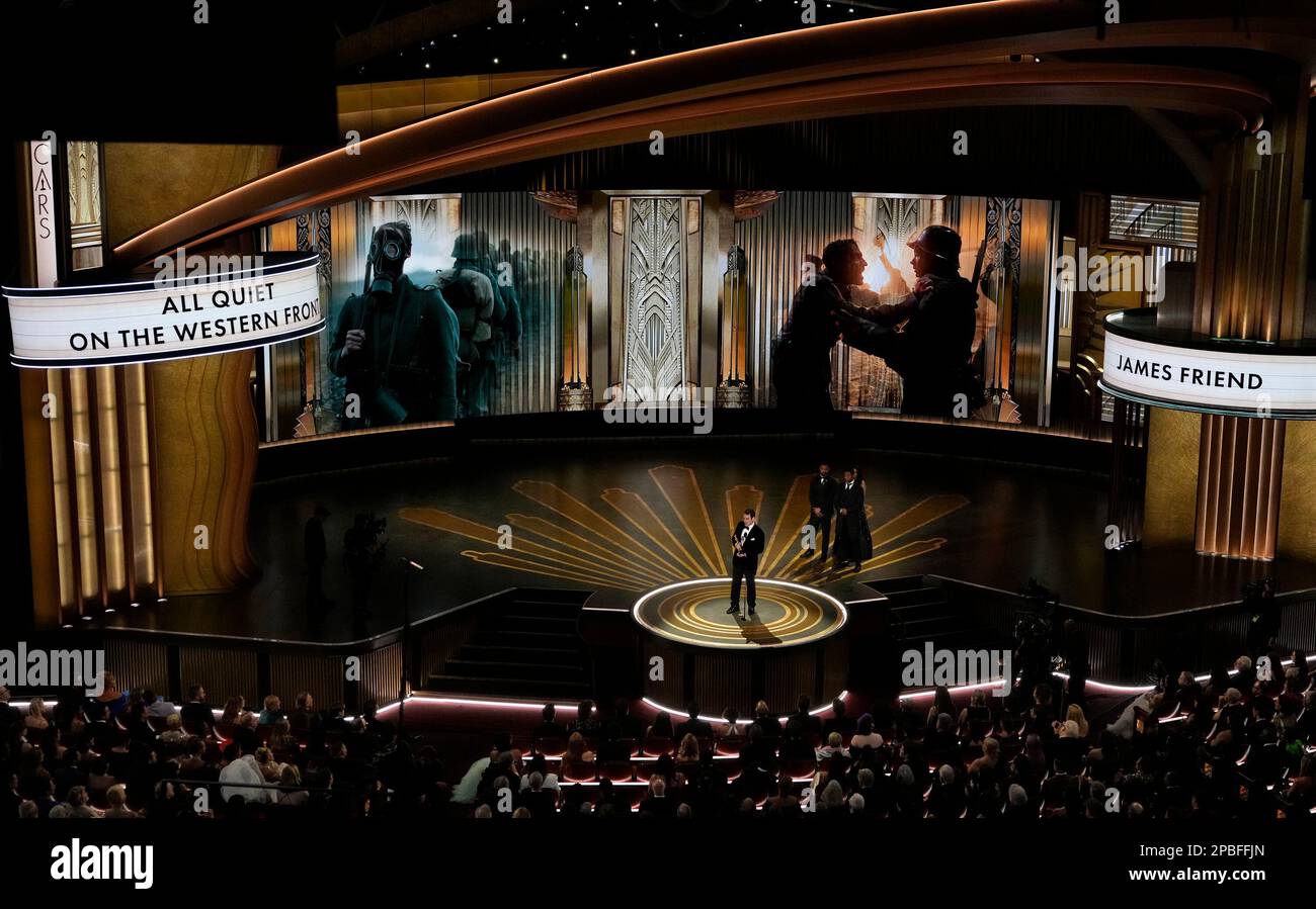 James Friend accepts the award for best cinematography for "All Quiet ...