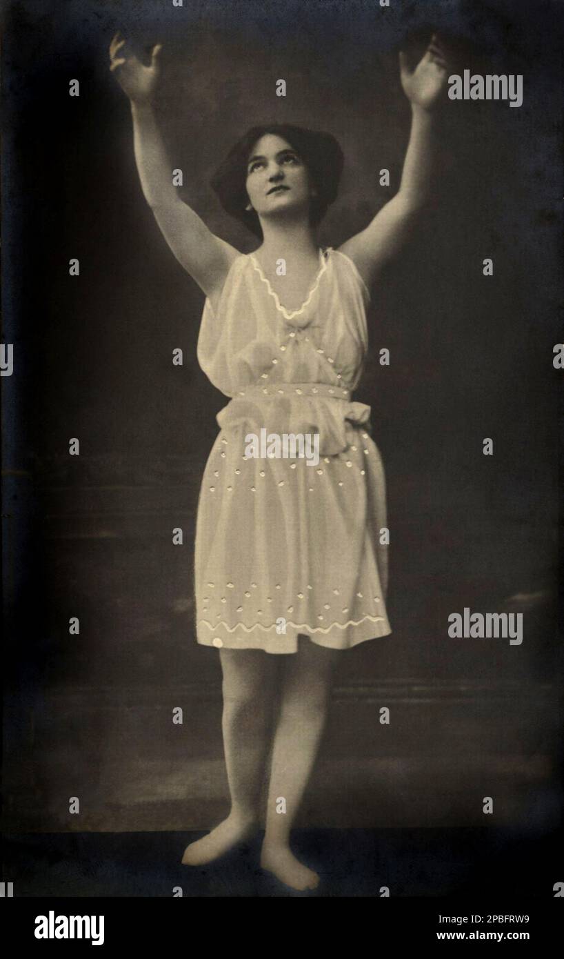 OLGA DESMOND ( born Olga Sellin in 1891 in Allenstein in East Prussia ...