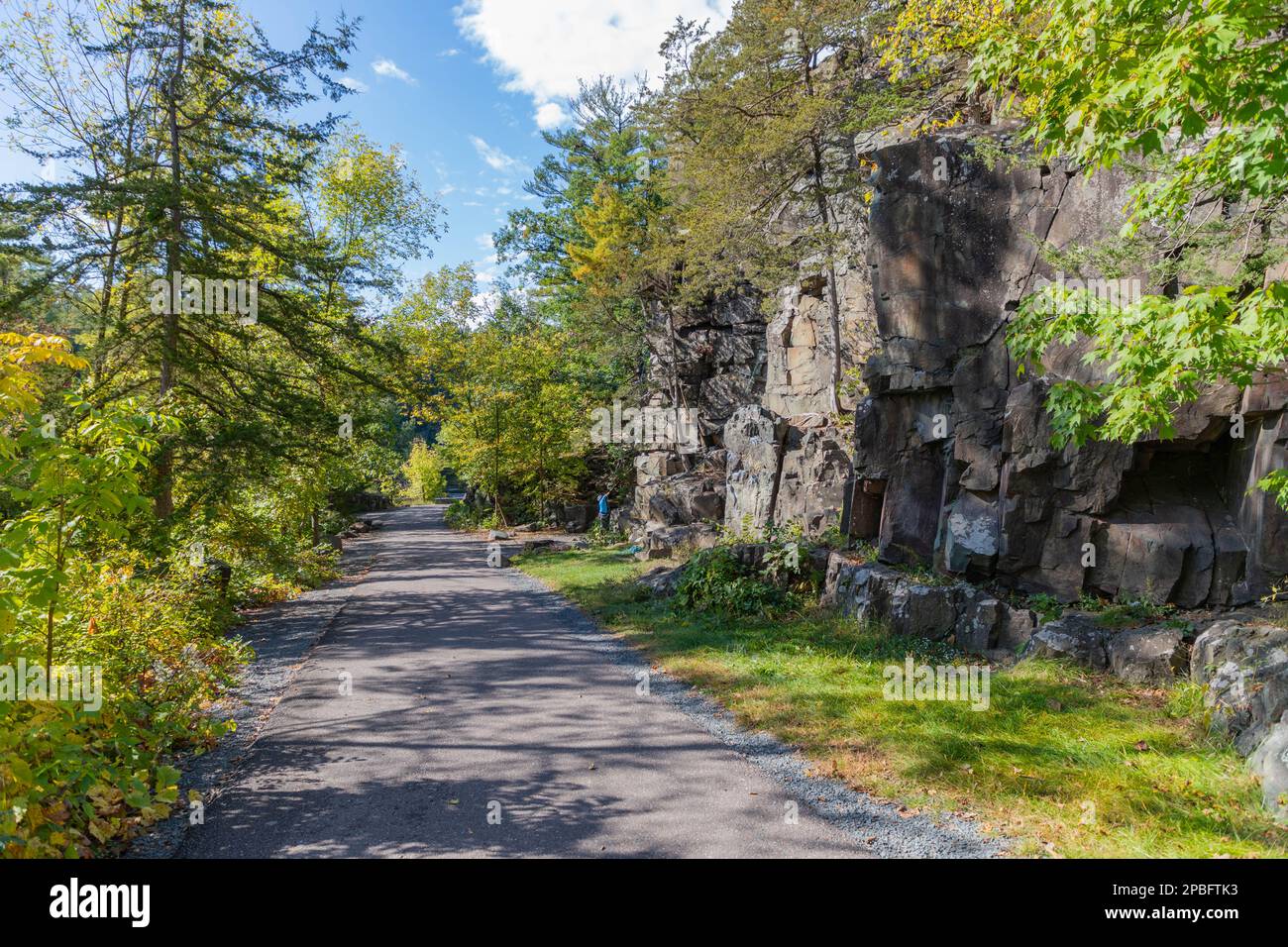 Autumn hiking trail along Saint Croix River at Interstate State Park in ...