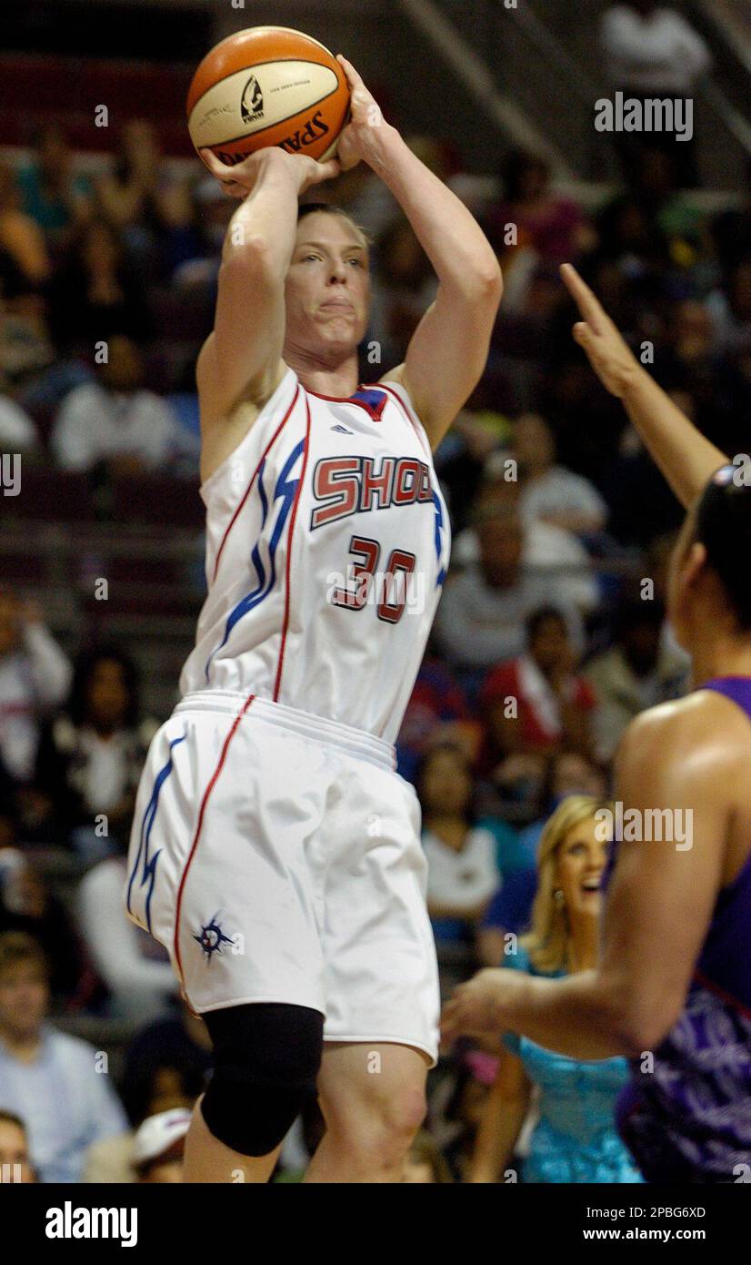 Detroit Shock's Katie Smith shoots over the Sacramento Monarchs defense ...