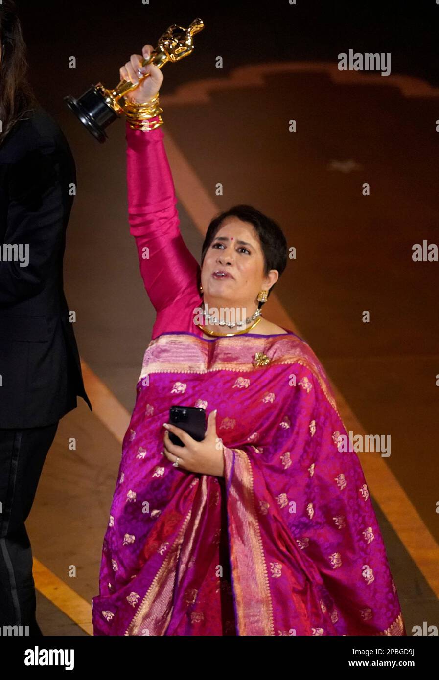 Guneet Monga accepts the award for best documentary short film for "The ...