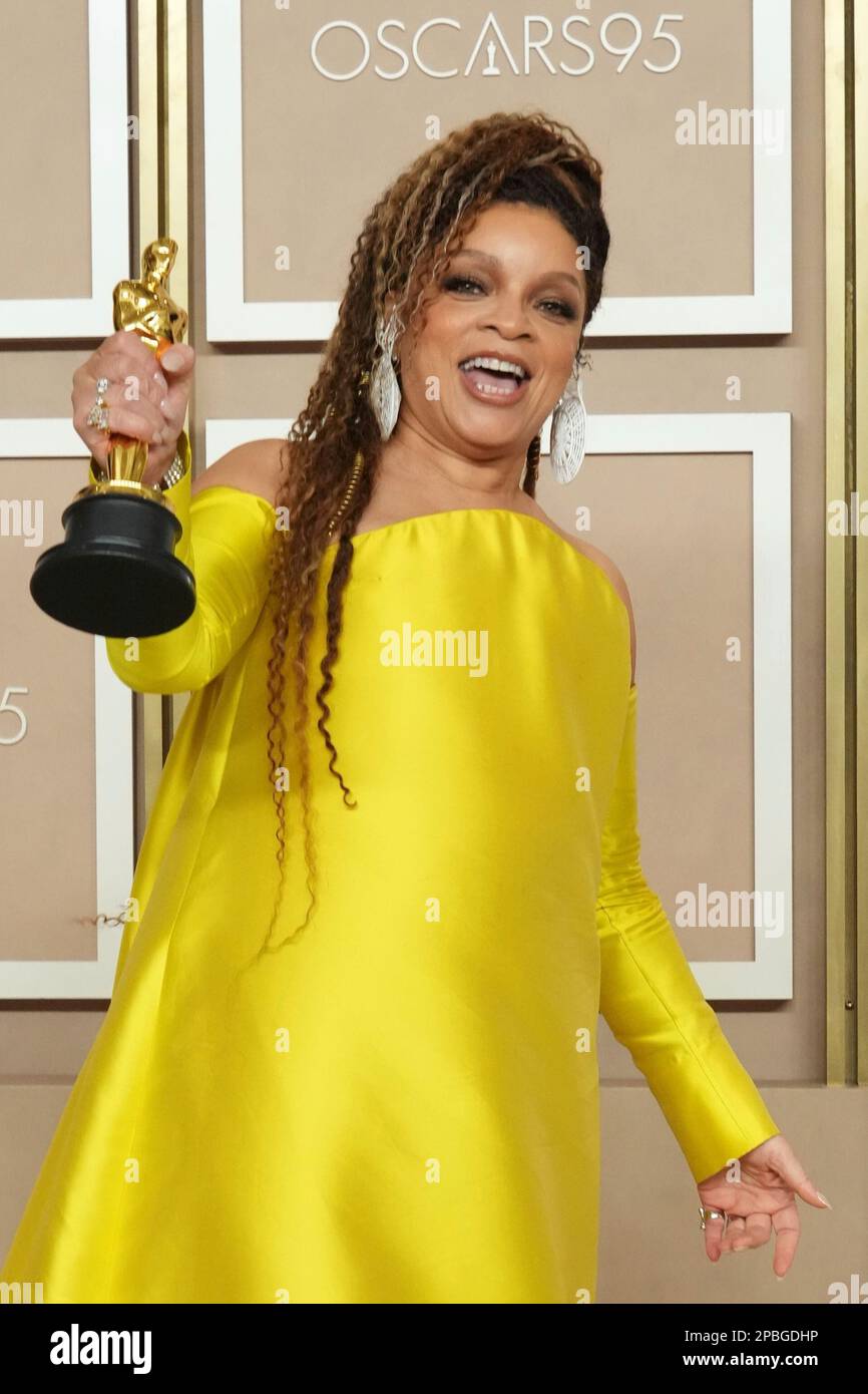 Ruth E. Carter poses with the award for best costume design for "Black ...