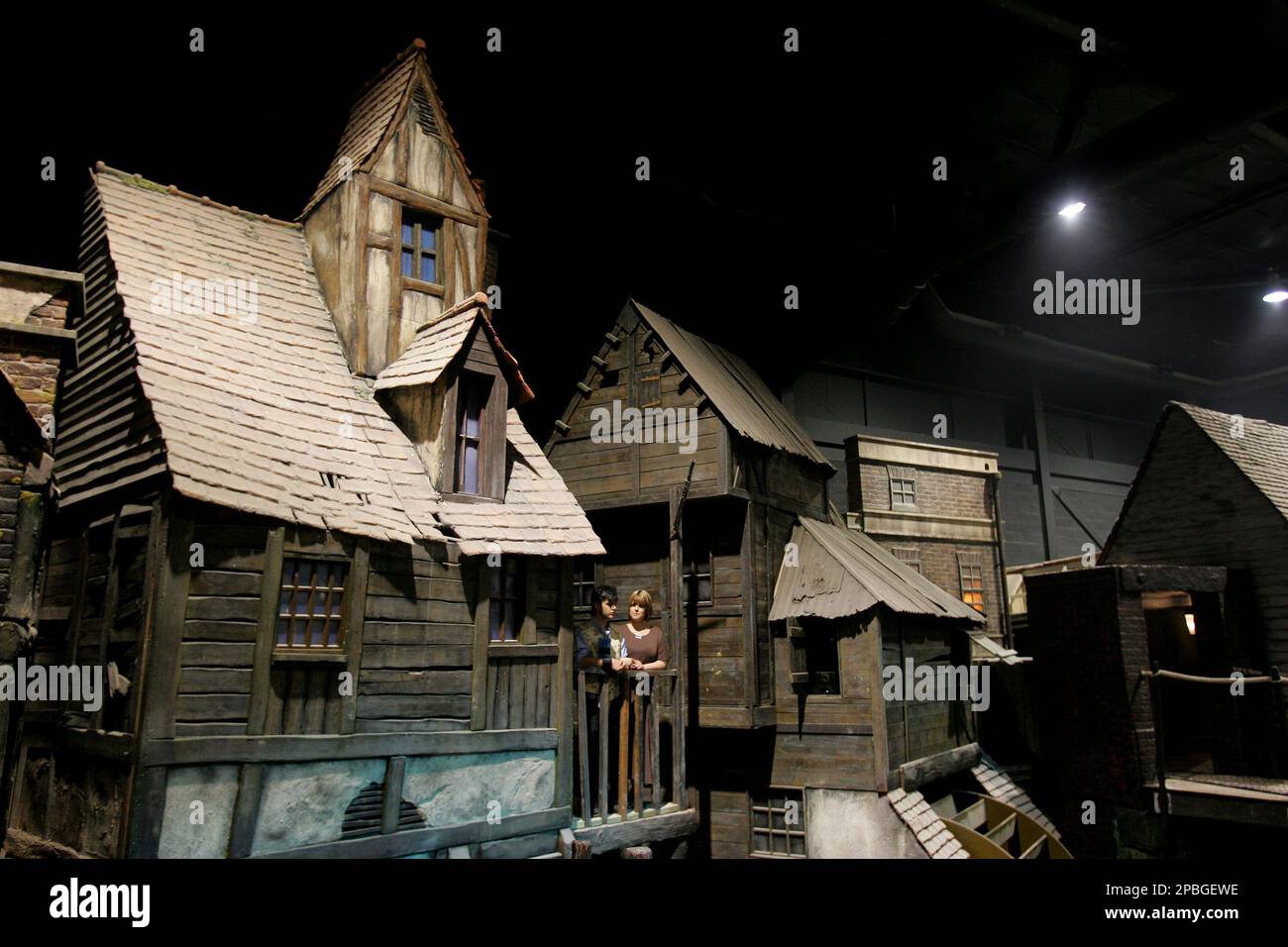 ** TO GO WITH DICKENS PARQUE DE DIVERSIONES ** A view across the roof ...