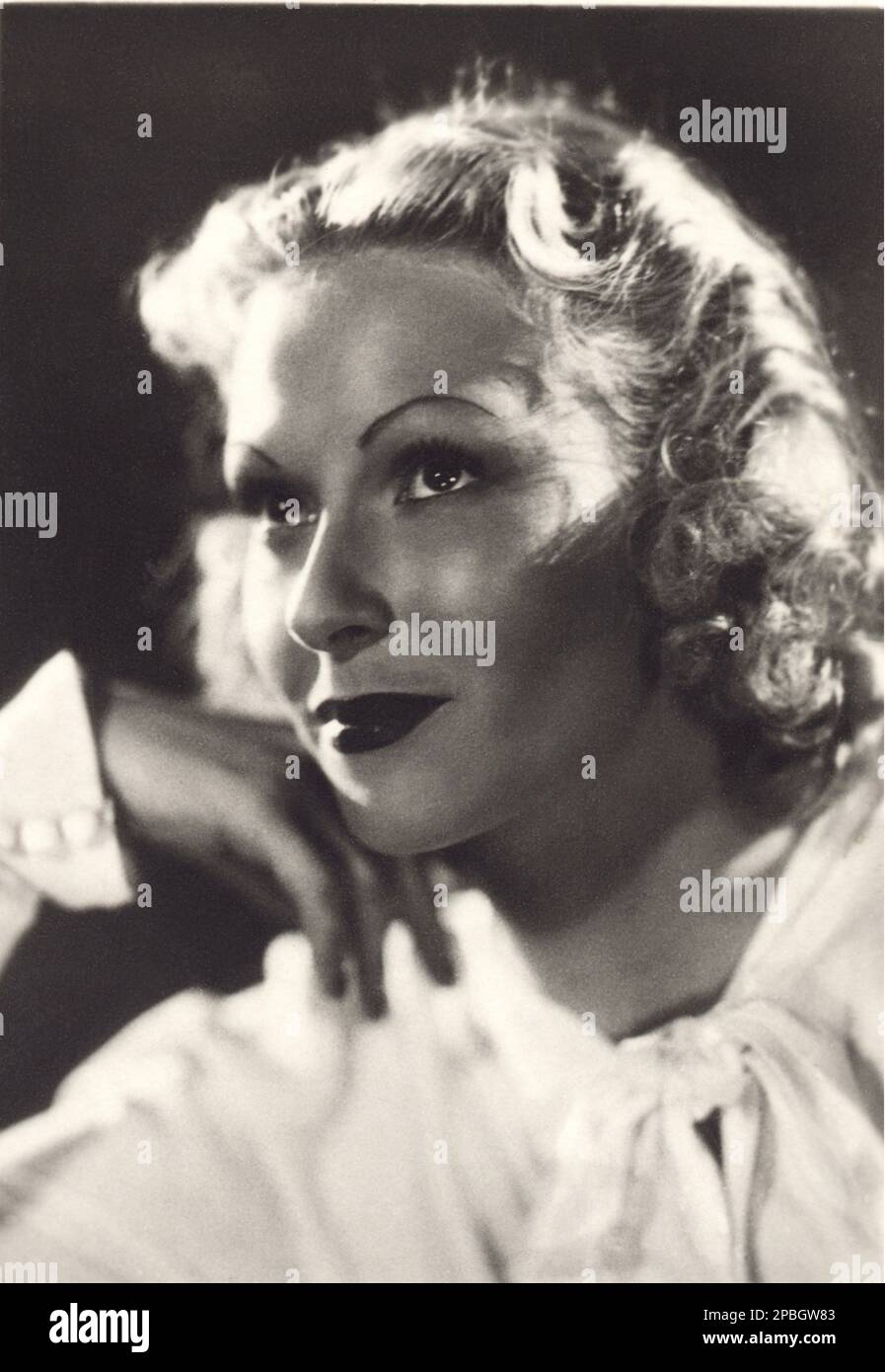 1943 ca, ITALY : The italian movie actress VIVI GIOI ( birth name ...