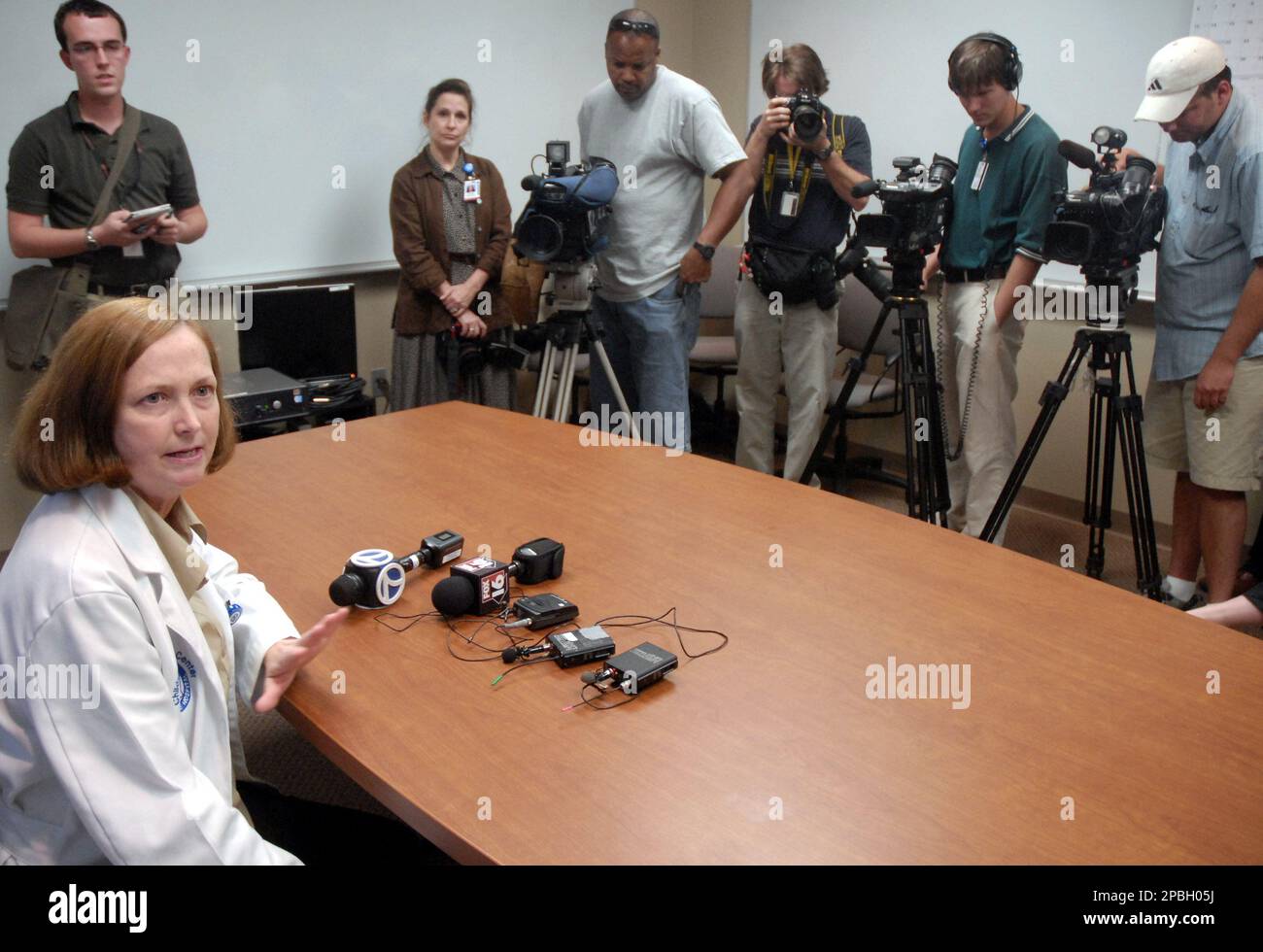 Dr. Elizabeth Frazier, head of the cardiac transplantation program at ...